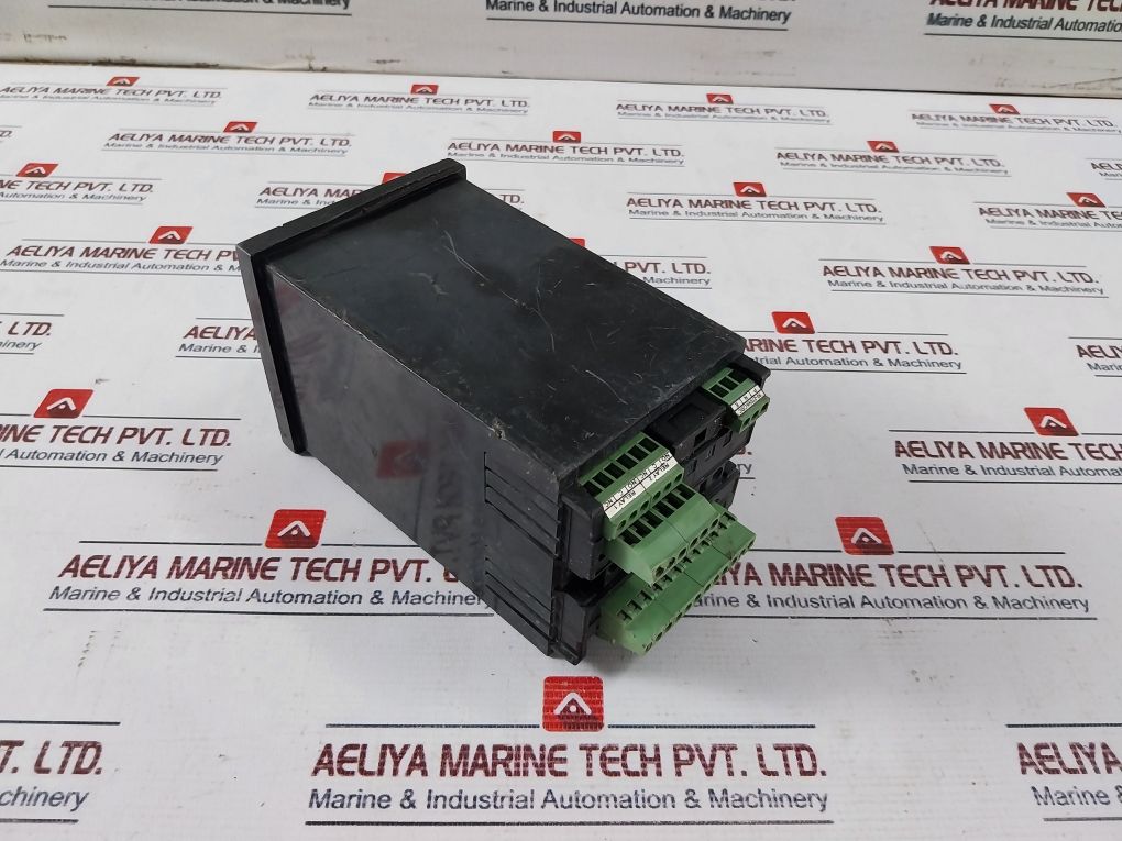 Ambetronics Tc-800 Temperature And Humidity Data Scanner/Logger 230Vac ...