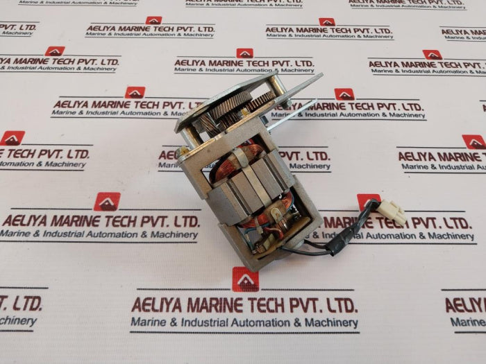 Amr-1B Motor Charge Unit Ac220V-250V 50/60Hz – Aeliya Marine