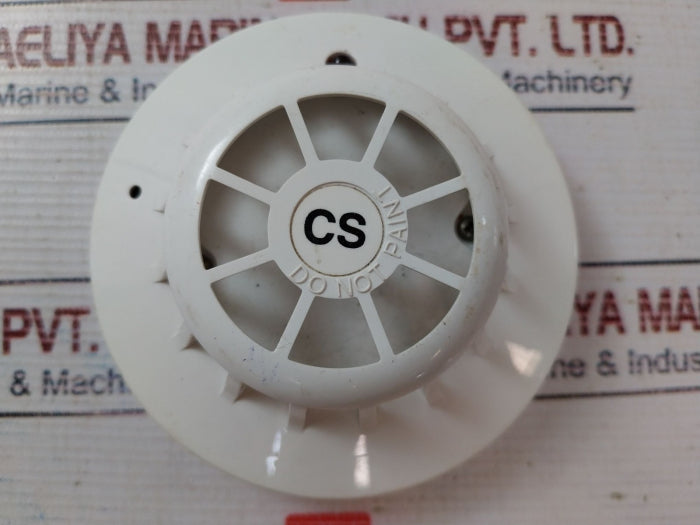 Apollo 55000-137 Apo Heat Detector 9 To 33 Vdc 90Â°C – Aeliya Marine