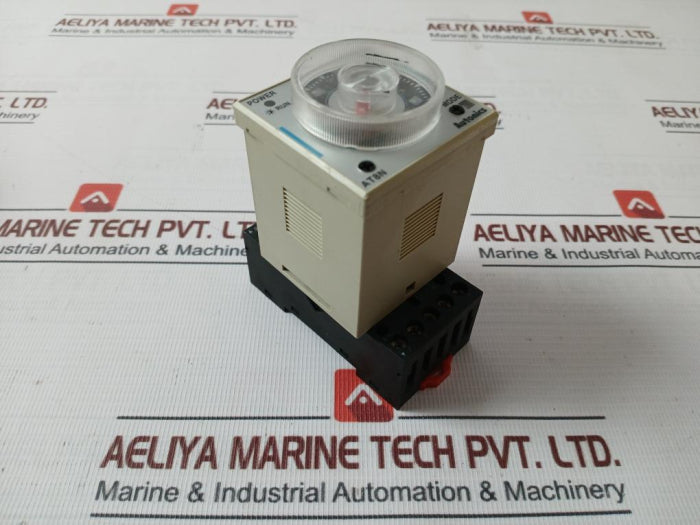 Autonics At8N Multi-function Analog Timer With Base 24–240Vdc 2W Ruzc2 ...