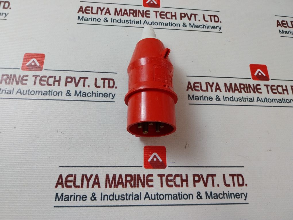 Bals Cee Norm 203 Industrial Plug – Aeliya Marine