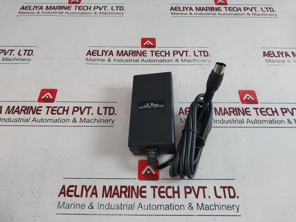 Black Box Kv3104Ma-r5 Switch Server Kit 4 Port Ps2 – Aeliya Marine