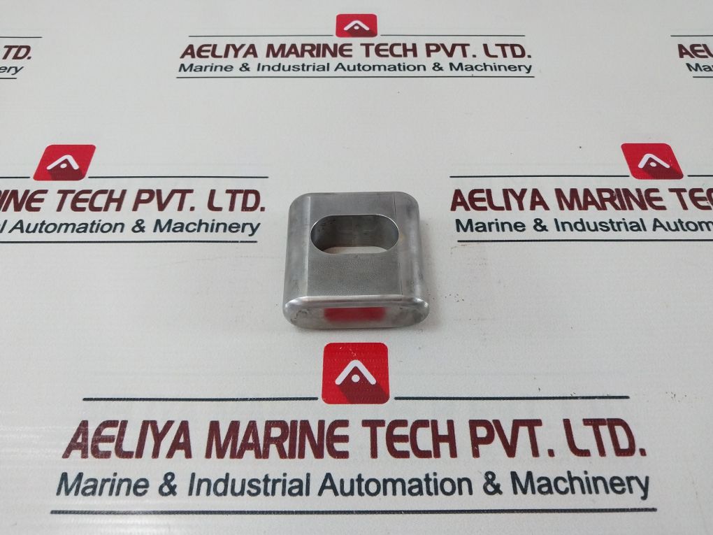 Blohm And Voss 553467 Chock – Aeliya Marine