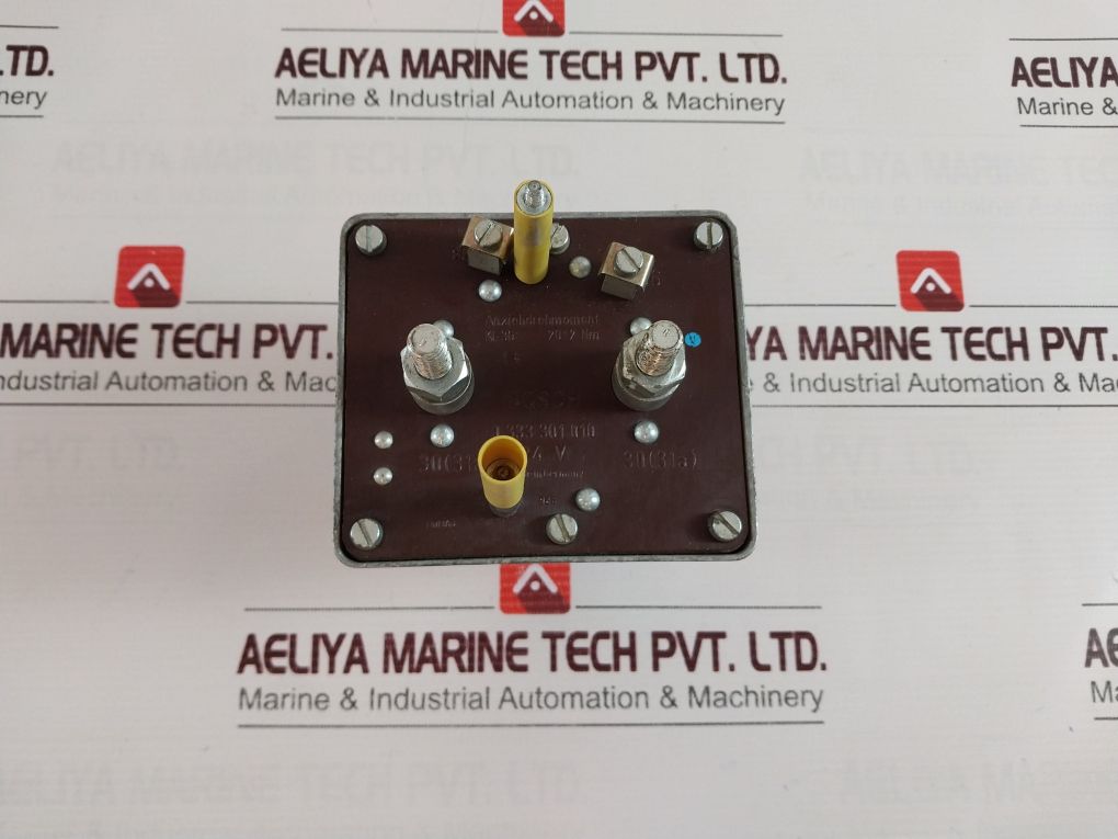 Bosch 0333301010 Battery Relay 24V – Aeliya Marine