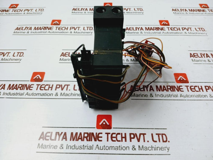 Burkert 0375 C 1,2 Nbr Pa 5-station Solenoid Valve Manifold 24V-2W ...