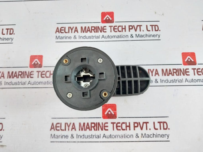 C&S Electric Extended Rotary Handle For Switchgear – Aeliya Marine