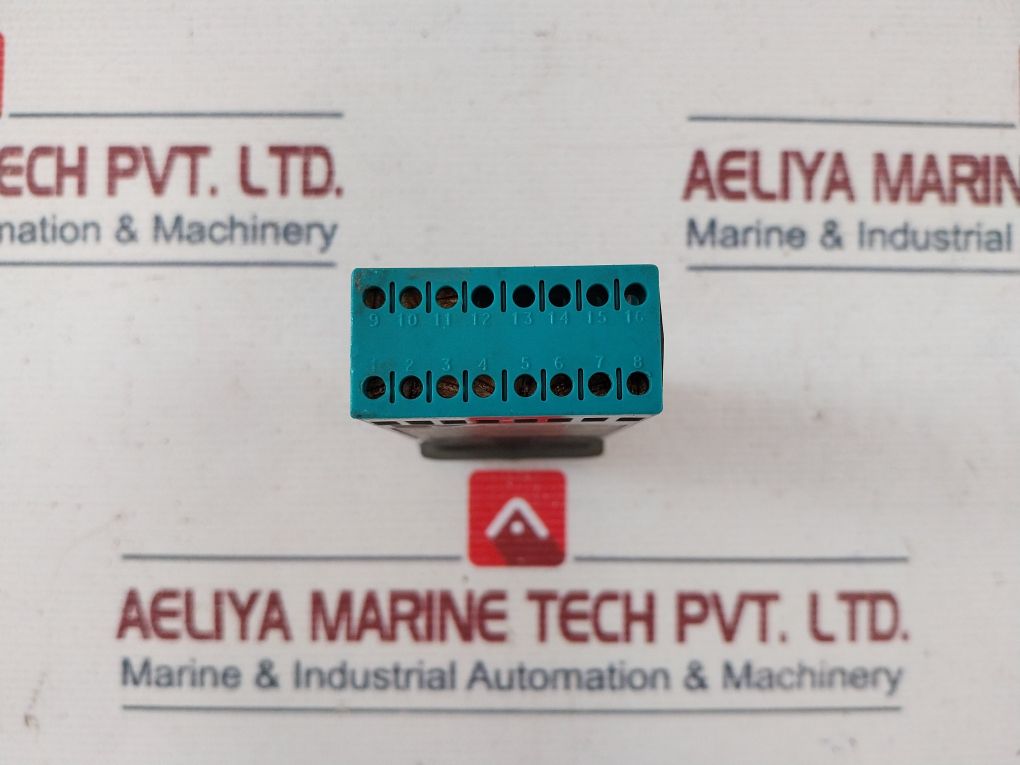 Cal Controls 3300 Temperature Controller 100-240V – Aeliya Marine