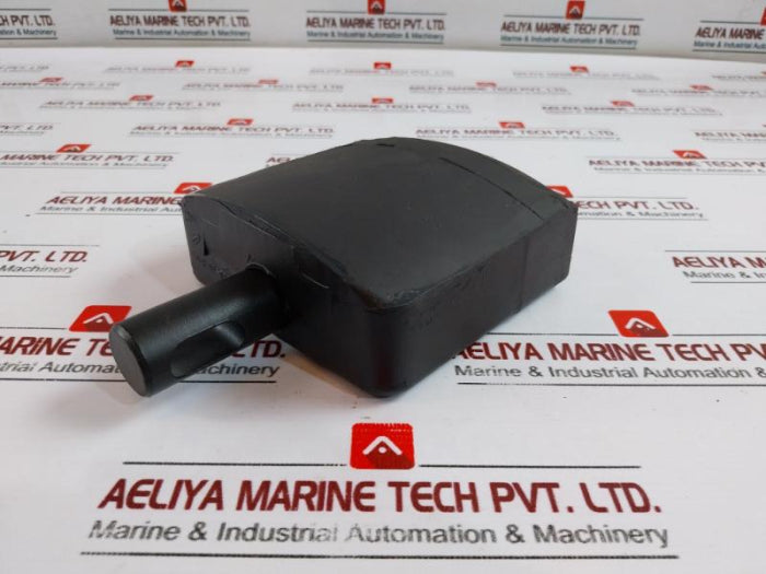 Cameron 2010191-01 Shear Blind Ram Side Packer 18-3/4â€ – Aeliya Marine