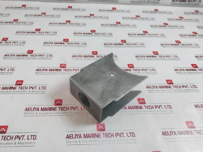 Cameron 235452-02-71 Retainer Plate Gate Valve Hydraulic Actuator Doub ...