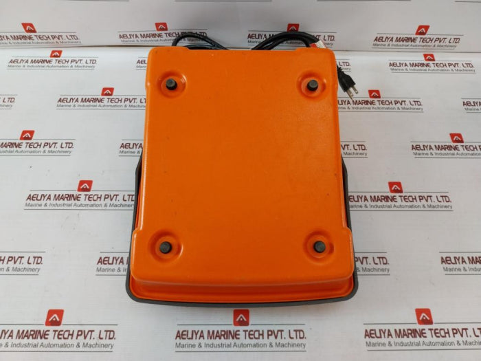 Clare Instruments Safe Check 8 Electrical Safety Tester 115/230V 50/60 ...