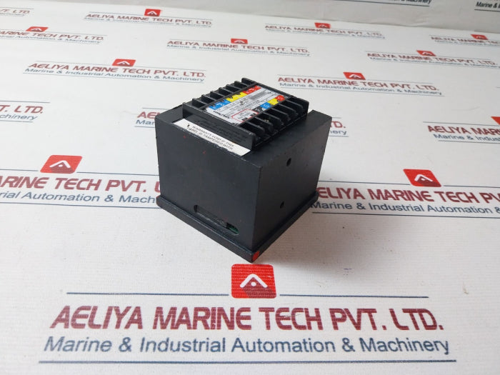 Conzerv Dm 3252 Panel Meter – Aeliya Marine