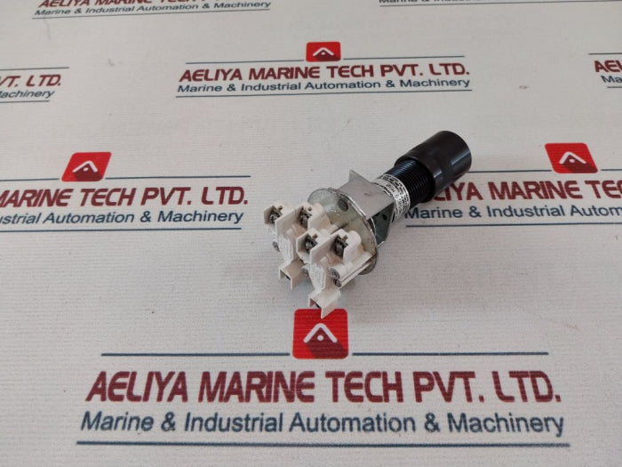 Crouse-hinds Emps029 Pushbutton – Aeliya Marine
