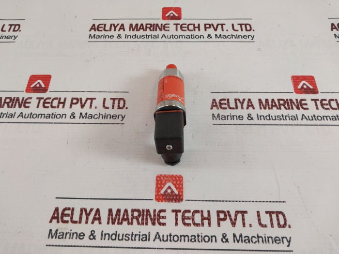 Danfoss Aks 32 Pressure Transmitter 060G2003 – Aeliya Marine