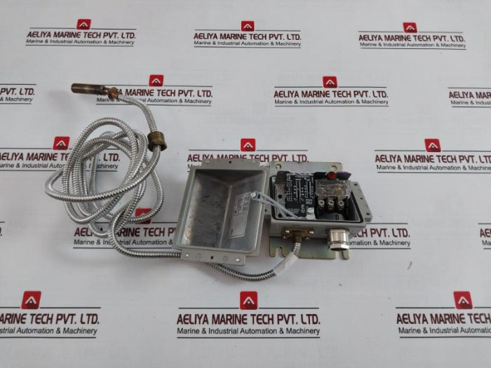 Danfoss Kps79 Temperature Switch 200ËšC A0251-01 4-16ËšC A0966 Ip67 06 ...