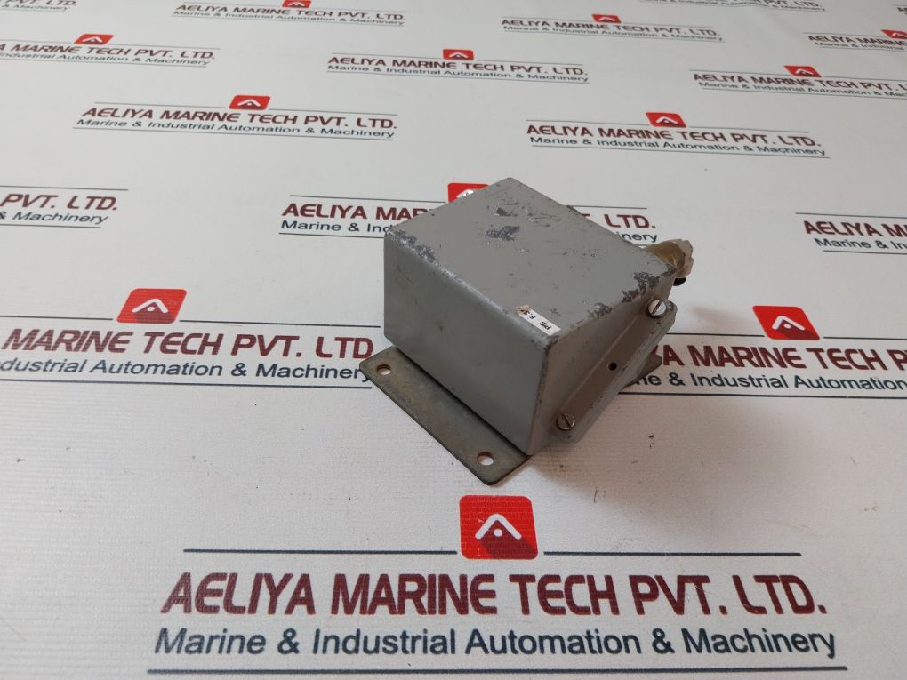 Danfoss Kps 35 Pressure Switch En 60947-4-5 6-22Psi – Aeliya Marine