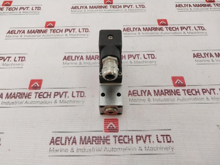Danfoss Mbs 5100 Pressure Transmitter 10…32 V D.C. – Aeliya Marine