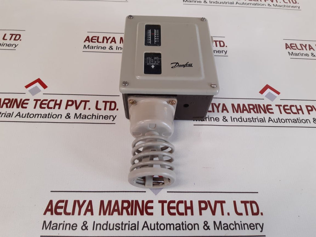 Danfoss Rt 103 Temperature Controller – Aeliya Marine