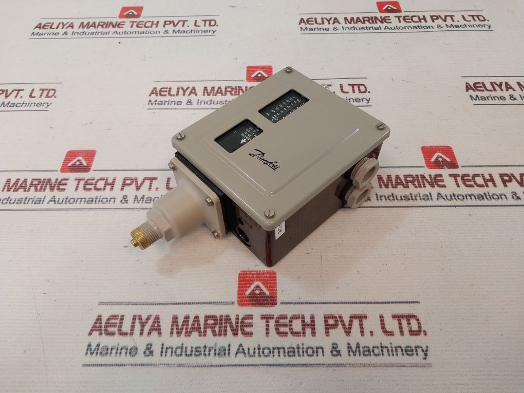 Danfoss Rt 200 Pressure Control Switch 400V~ – Aeliya Marine
