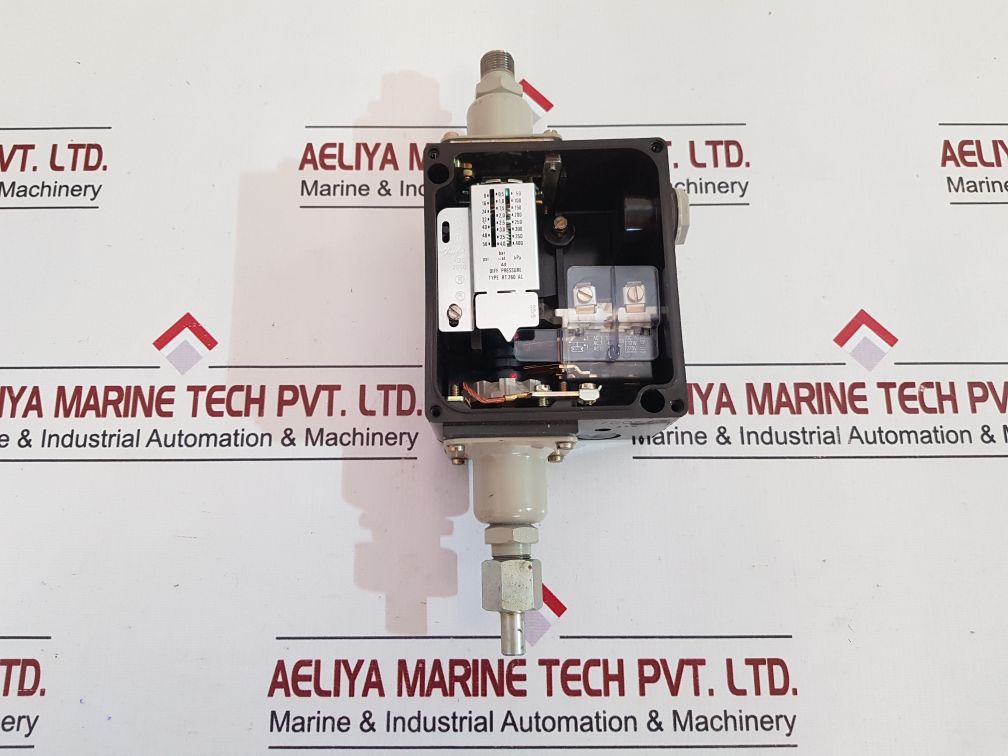 Danfoss Rt 260 Al Different Pressure Switch – Aeliya Marine