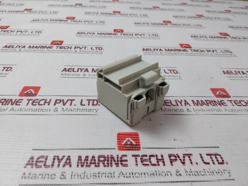 Deca Om57001 Terminal Blocks – Aeliya Marine