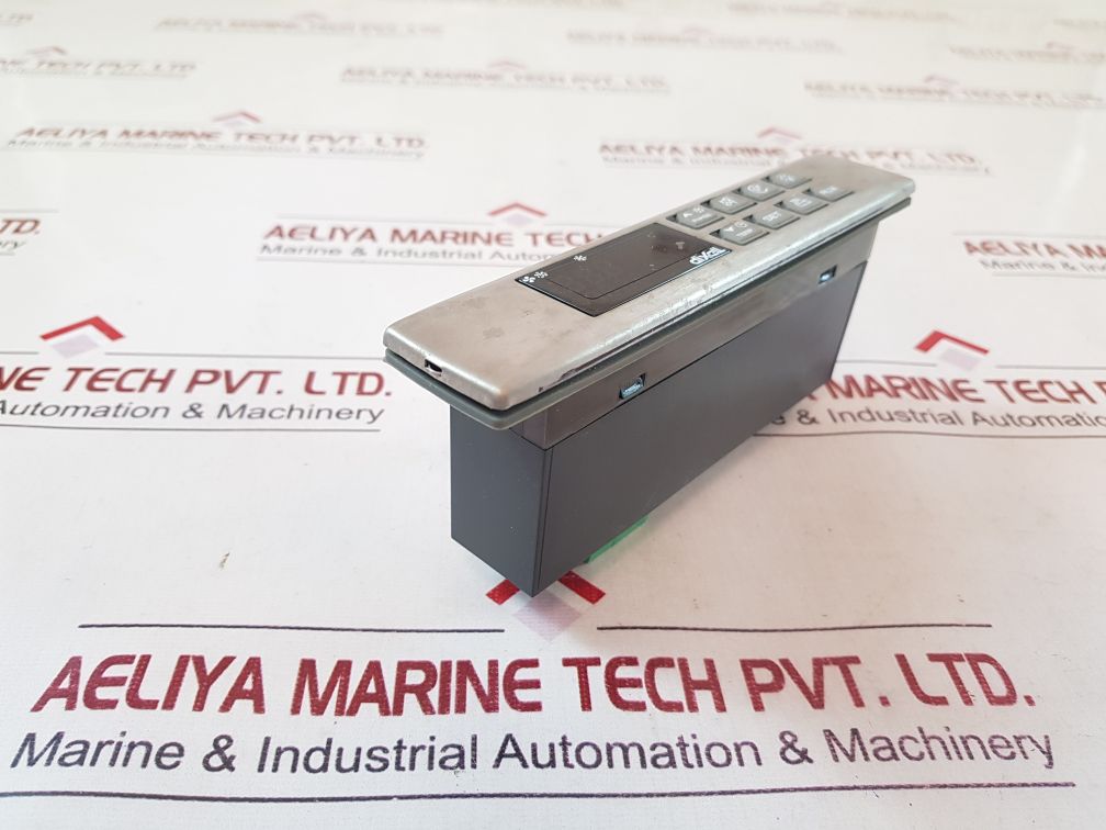 Dixell XB570L Temp Controller – Aeliya Marine