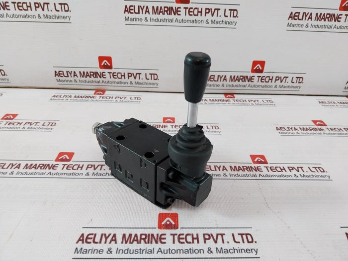 Dn84-01 Operator Control Valve Module S30400 0Y26 Dn10-01 – Aeliya Marine