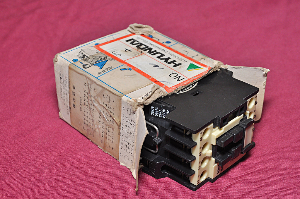 Hyundai Hmx 40 Control Relay 200V/220V 60Hz – Aeliya Marine