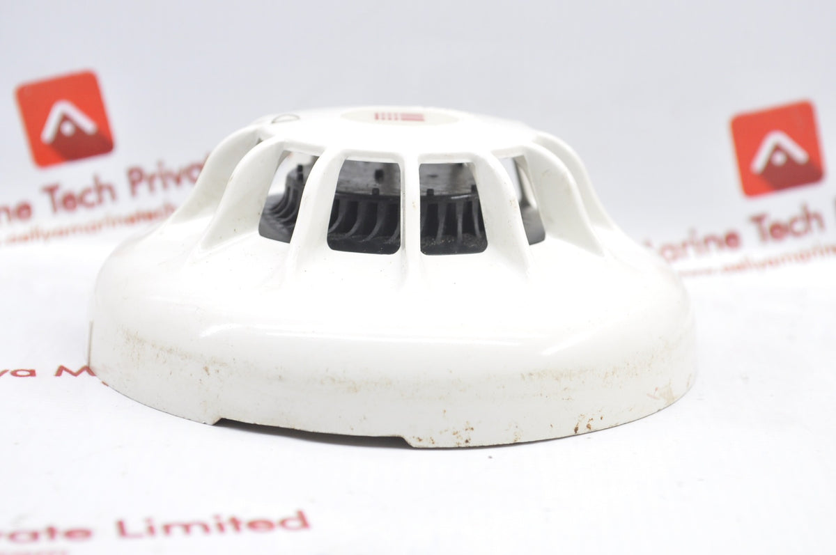 Tyco 601P Conventional Optical Smoke Detector – Aeliya Marine