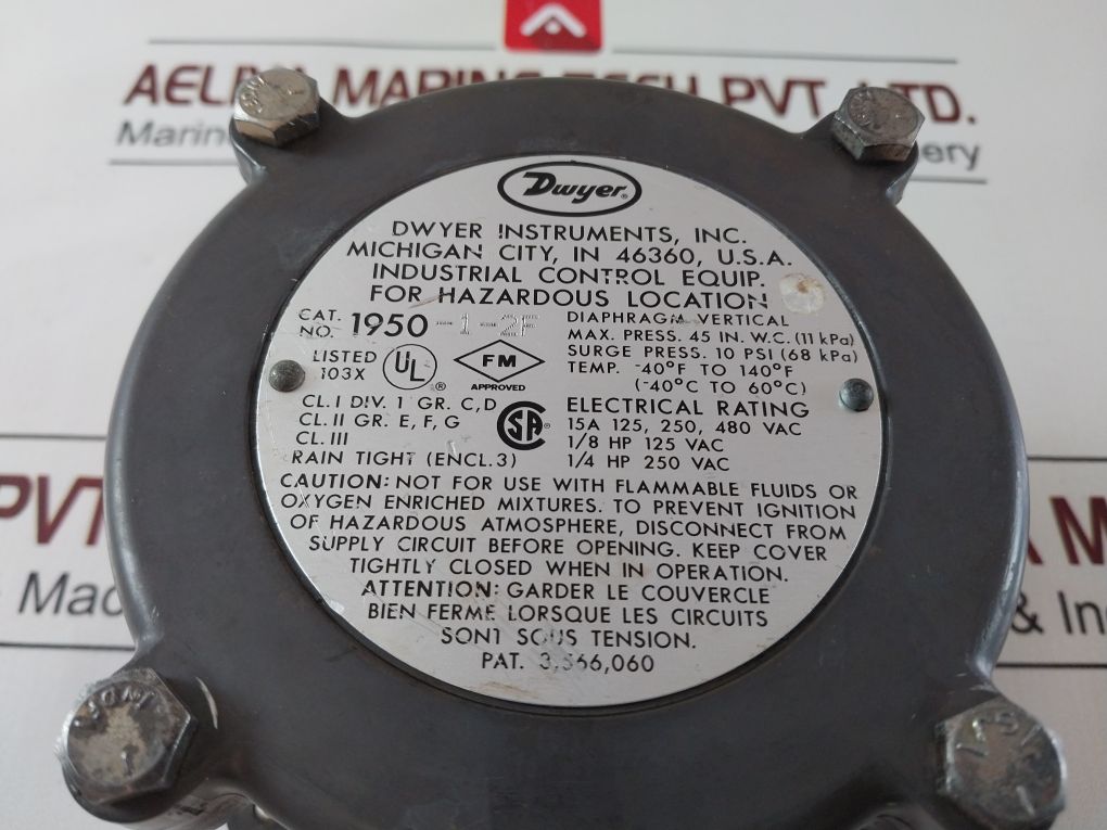 Dwyer 1950-1-2F Explosion Proof Pressure Switch – Aeliya Marine