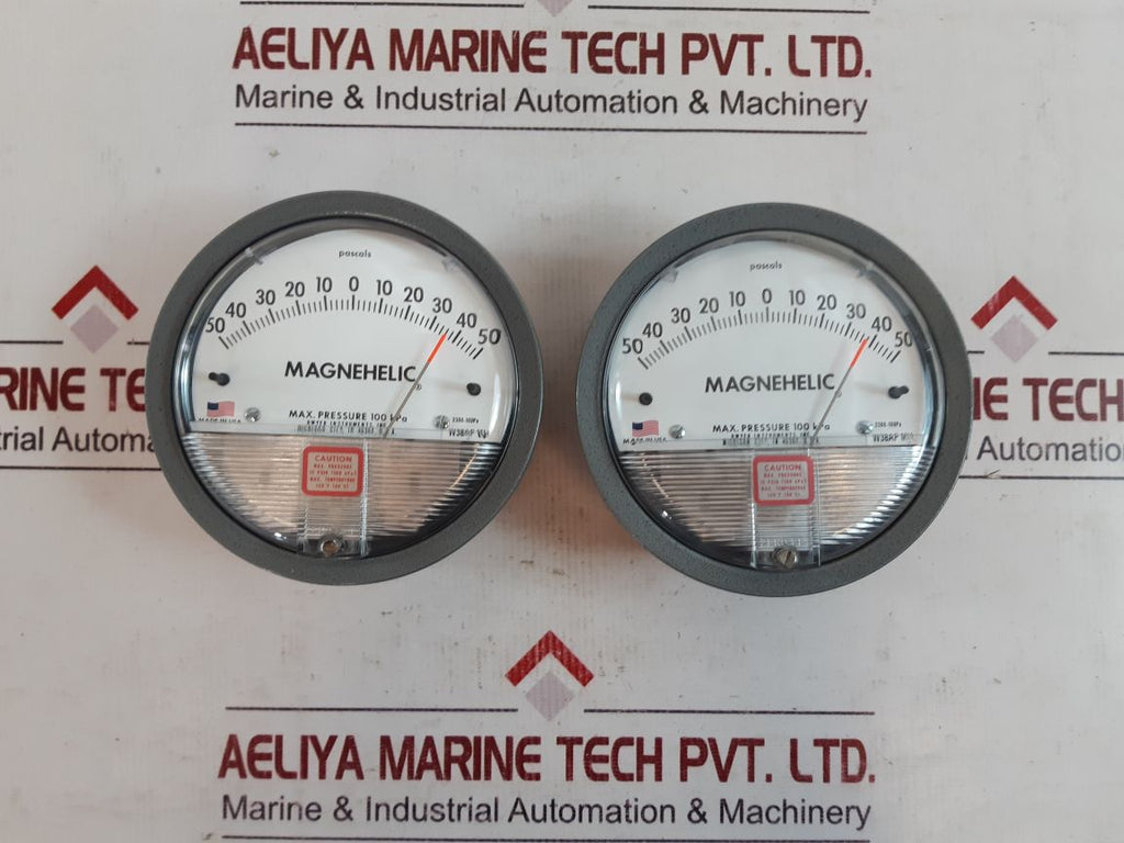 Dwyer w38af mh differential pressure gauge – Aeliya Marine