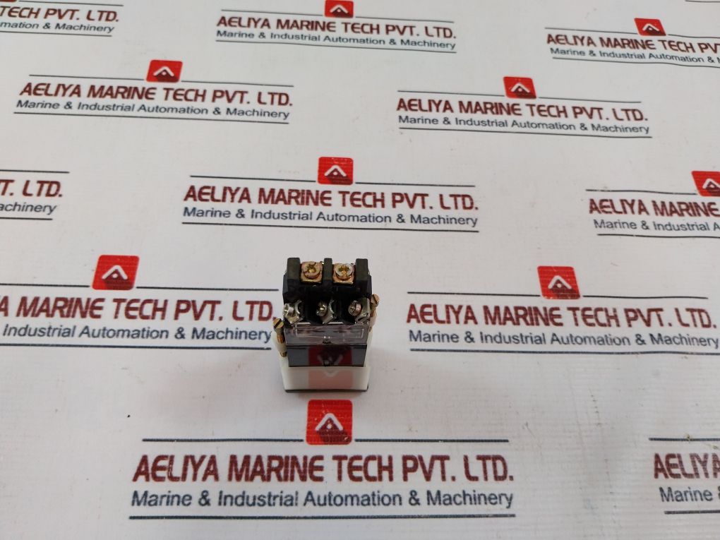 Eao 02-619.011 Pushbutton Indicator Switch 250V Ac 10A – Aeliya Marine