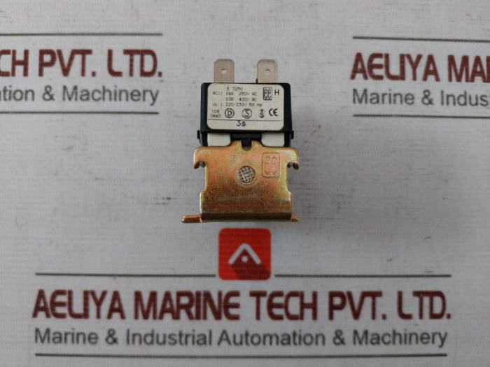 Electrolux E 3250 Contactor 16A 250Vac 220/230V 50Hz – Aeliya Marine