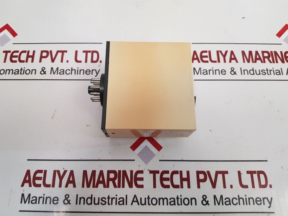 Electromatic SB 165 230 Interval Timer 0.5-10 Hrs – Aeliya Marine