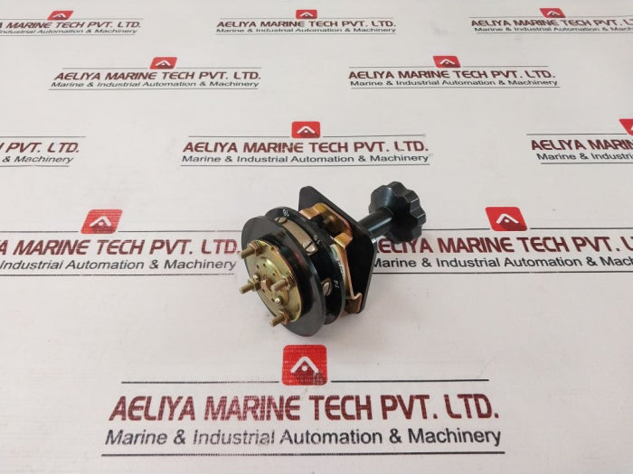 Electroswitch 2440D Breaker Control Rotary Switch – Aeliya Marine