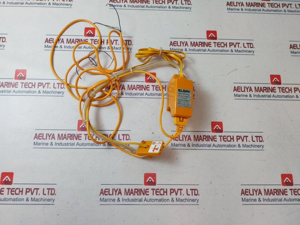 Elgin 1F 20W 5A Maxi Orange Air Conditioner – Aeliya Marine