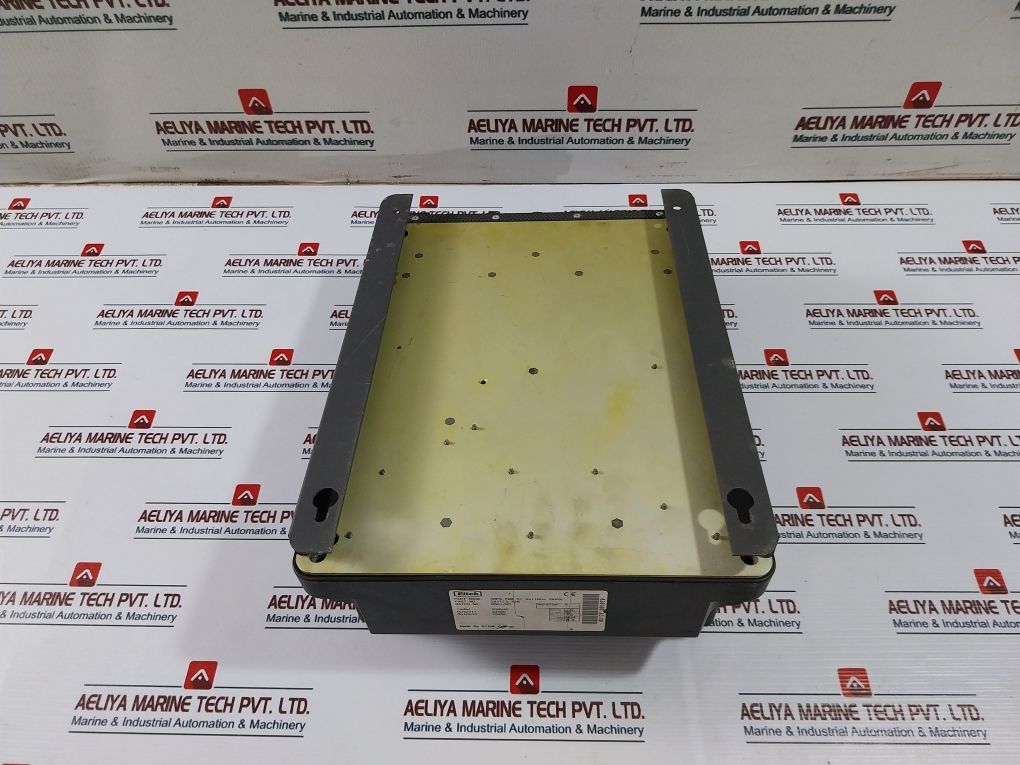 Eltek Smps 700 Si Wallbox 24Vdc Used – Aeliya Marine
