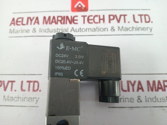 Emc Rv5221-08Q Pneumatic Solenoid Valve 0.15-0.8Mpa Dc24V – Aeliya Marine