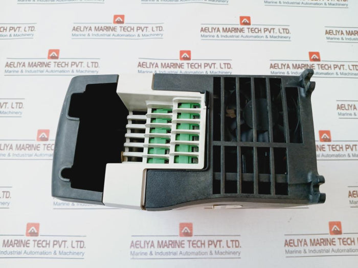 Emerson Commander Sk Skcd200220 Inverter Drive 2.2Kw – Aeliya Marine