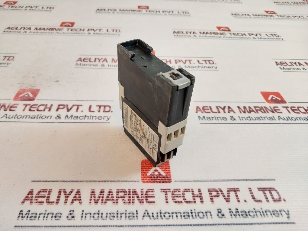Entrelec 2.430.811.13 Motor Protection Relay 250V 4A – Aeliya Marine