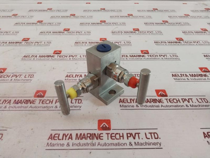 Excelock Ss316-nace Two Valve Manifold E4224 -6000 Psi – Aeliya Marine