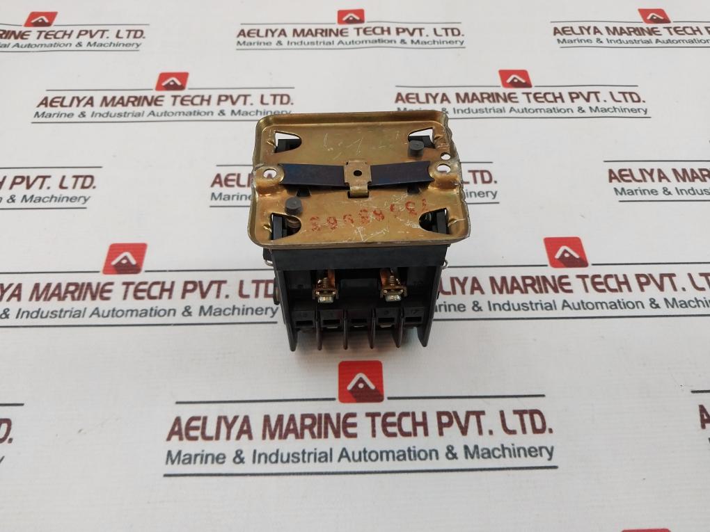 Fantini Cosmi H13A Contactor 20Amp 500V – Aeliya Marine