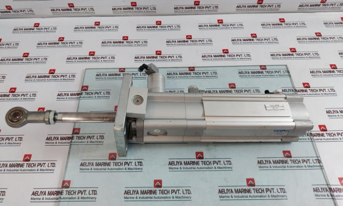 Festo Dsbc-80-160-cd3-ppsa Rod End Bearing Pneumatic Cylinder Vbqf-u-g ...