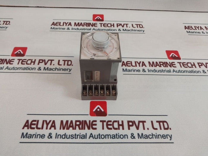 Fiber R12.B4.26.31.V0 Electromecanique Timer V110 50-60Hz – Aeliya Marine