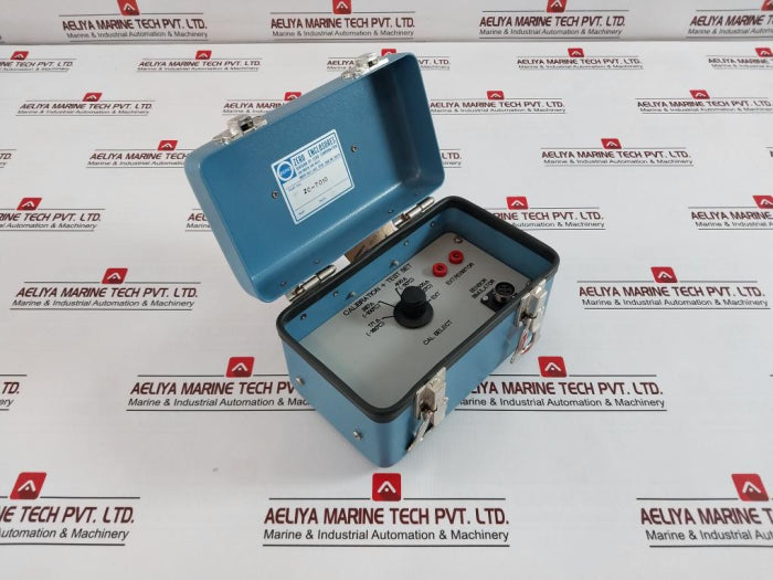 Foxboro M5450-4 Calibration Test Set Zc-7010 L8006Er – Aeliya Marine