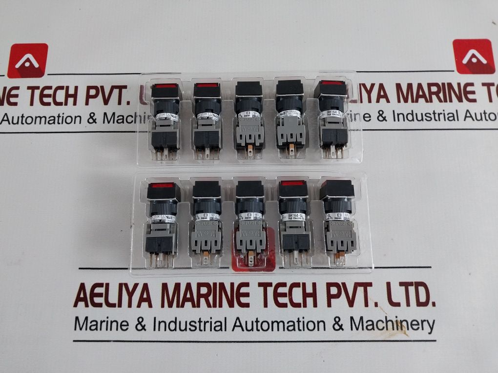 Fuji Electric Ah164-slr11E3 Command Switch – Aeliya Marine Tech Pvt. Ltd.