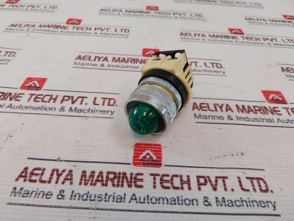 Fuji Electric Ah30-zv E Command Switch Lamp 30V 2W Max. – Aeliya Marine