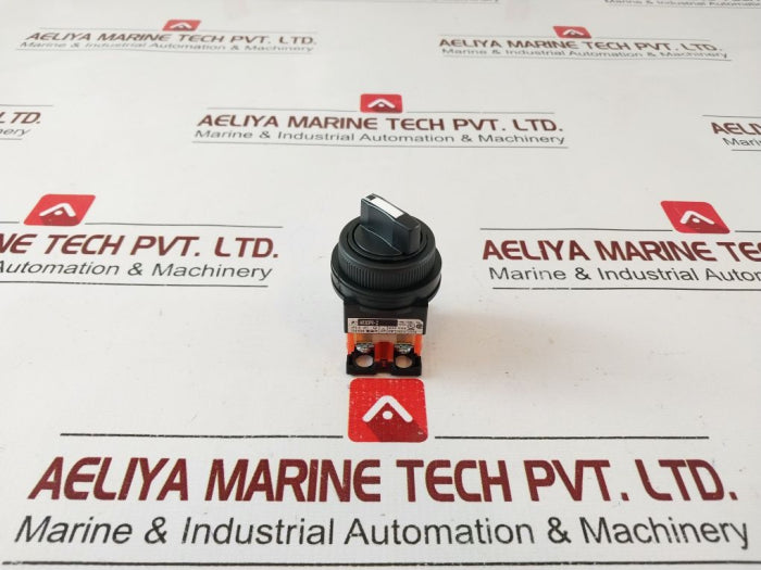 Fuji Electric Ar30Pr-2 Selector Switch 250V 6A – Aeliya Marine