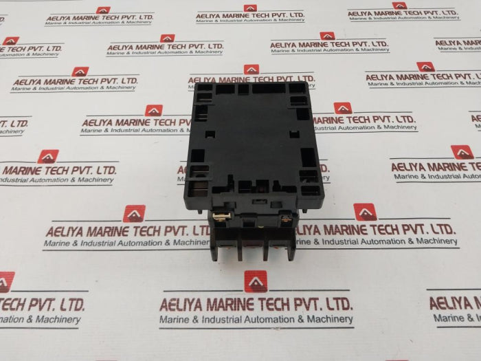 Fuji Electric Sc-2Sn [50] Magnetic Contactor 50A 380-400V 50Hz – Aeliya ...