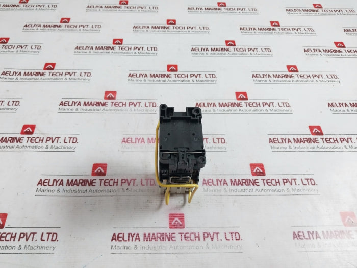 Fuji Electric Sh-4/V Auxiliary Relay Latch Unit Assy 100-110V 60Hz Vde ...