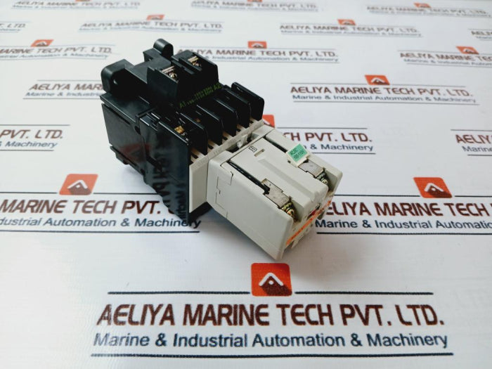 Fuji Electric Sh-5/V Latch Type Magnetic Contactor 50/60Hz – Aeliya Marine